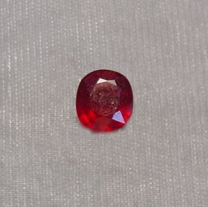 fissure-filled-ruby-4-75mm